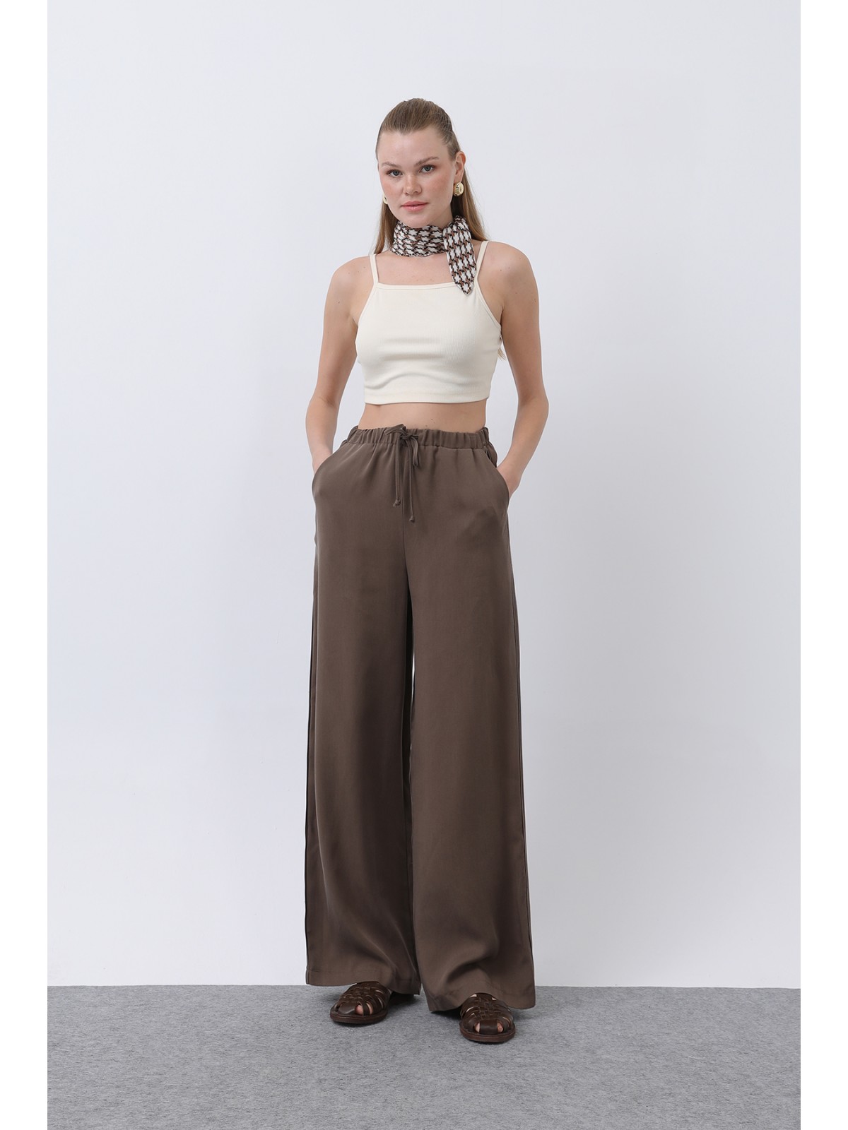 Women's Elastic Waist Side Piping Trousers