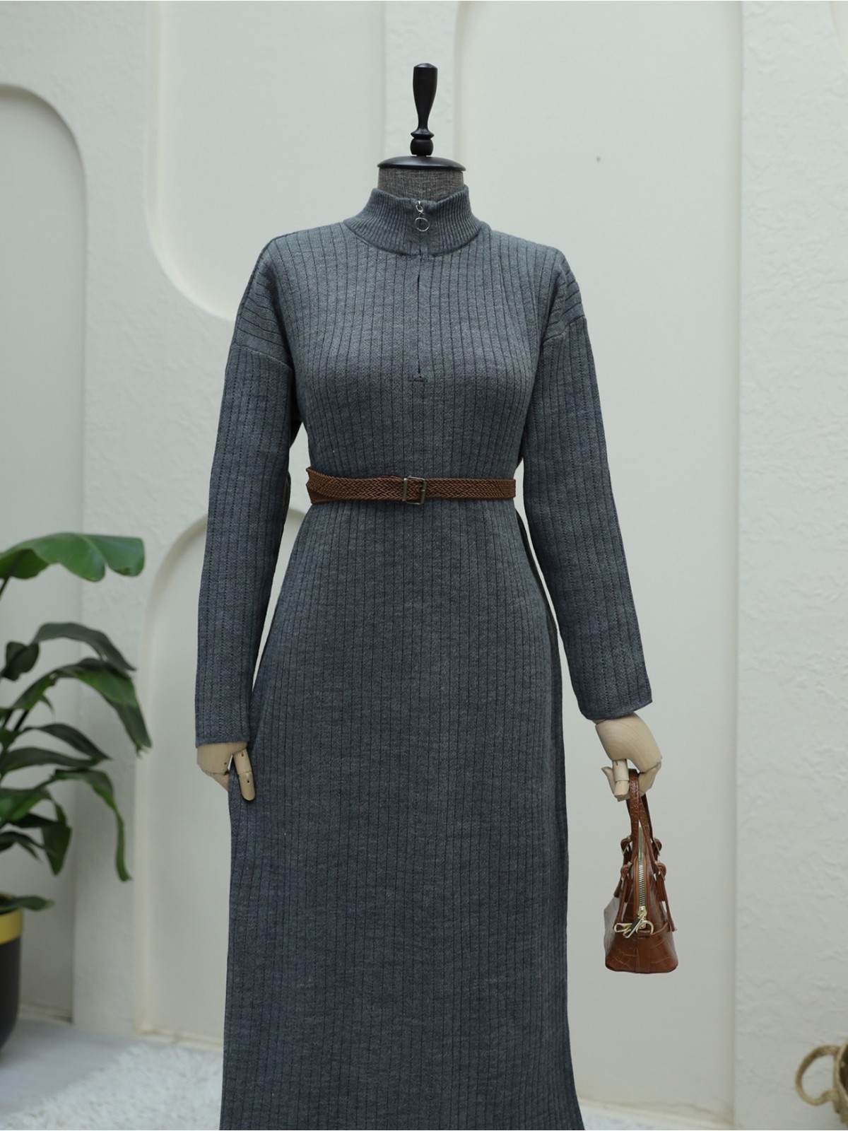 Half Neck Zippered Long Knit Dress